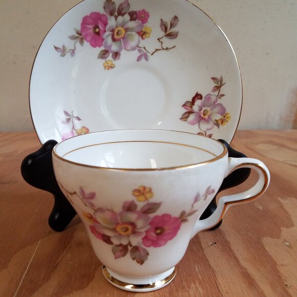 Clare | Kitchen | Vintage Clare Bone China Teacup Saucer Set | Poshmark